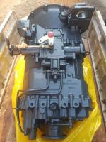 China HW25712XSTC HW25712 Dump Truck Gearbox Assembly for SINOTRUK CNHTC Commercial Vehicles for sale