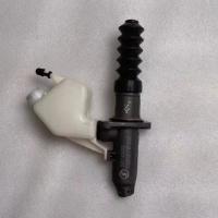China Forklift Clutch Master Cylinder Dz93189230090 Dz93189723010 Dz9100130031 Car Model Shacman for sale
