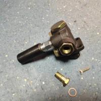 China OE NO. 1614080719 Iron Fuel Supply Pump for Heavy Duty Truck HOWO/SHACMANT Truck Parts for sale
