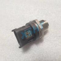 China Heavy Truck Spare Parts Common Rail Pressure Sensor 0281006364 for Foton Year 2014- for sale