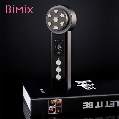 China ROHS Certified Portable 5.5W 5 In 1 RF EMS Beauty Instrument for sale