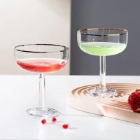 China Thick Stem Glass Drinking Goblets 10 Ounce Hand Blown Gold Rim Cocktail Glasses for sale