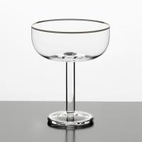 China Thick Stem Glass Drinking Goblets 10 Ounce Hand Blown Gold Rim Cocktail Glasses for sale