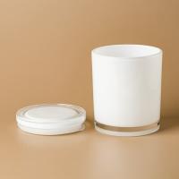 China Empty 430ml Glass Cylinder Candle Holders 15 Oz Candle Jars With Lids for sale