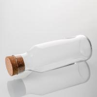 China Borosilicate Clear Glass Water Carafe 35oz Hand Blown 1000ML With Cork Stopper for sale