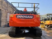 China Used Doosan DX300LC-9C Excavator with Original Hydraulic Pump and 1.5 Bucket Capacity for sale