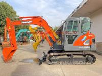 China Good Condition Doosan DX60 Mini Excavator with Original Hydraulic Pump Best in Shanghai for sale