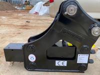 China Product Model Hammer Global Mini Excavator Bucket 68 Breaker Triangle Style for Excavators for sale