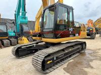 China 20ton Used Cat 320D2 Crawler Excavator Construction Machine with 1 Bucket Capacity for sale