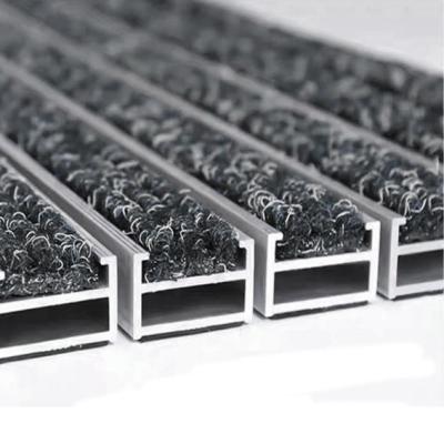 China Customizable Aluminum Entrance Mats With Carpet Insert Anodized for sale