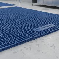 China Double Layer PVC Tube Drainage Mat Round Rod Open Grid Anti Slip PVC Mat for Pool Kitchen and Wet Area for sale