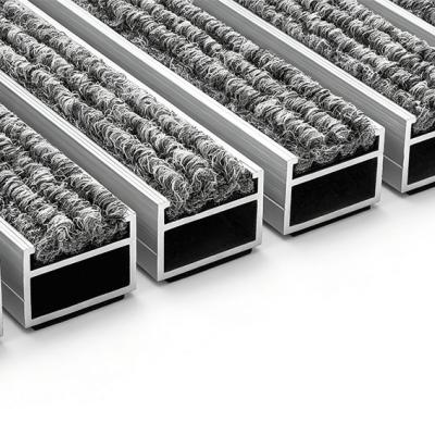 China 6063-T5 Aluminum Recessed Entrance Mat with Flush Mount and Custom Size for Commercial Buildings for sale