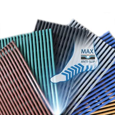 China Outdoor PVC Safety Mat 12mm UV Resistant Anti Slip Grid Poolside Locker Room Use for sale