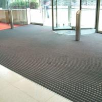 China 6063 T5 Aluminum Non Slip Safety Matting Recessed Installation for sale