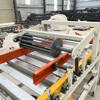 China Advanced Technology Robot Palletizer Stacking on Pallet 2000 KG Capacity for sale