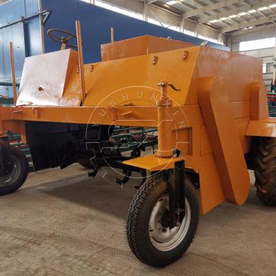 China Organic Waste Fertilizer Self-Propelled Compost Turner Mixer with 500-700m3/h Capacity for sale