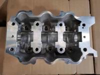 China Cylinder Head 11101-87726 22110-0Z000 22110-0Z010 AA100-10-100E for Daihatsu 370 XL376 for sale