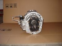 China 5L 3L 3Y 4Y 1RZ 2RZ 2L Transmission Gearbox Assembly For Toyota Hiace  Car Models for sale