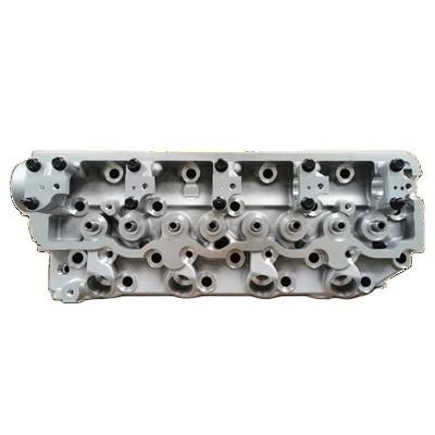 China 4D56 Cylinder Head 22100-42200 22100-42421 AMC908513 908513 for HYUNDAI H100/H1 D4BA/D4BAT/D4BH 2.5TD for sale