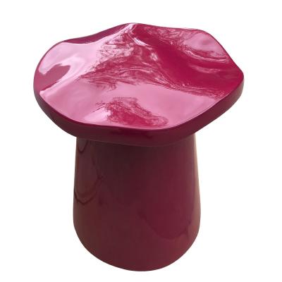China Sturdy And Chic One Piece Ruffled Side Table For Living Room for sale