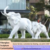 China Customized Park Decor Fiberglass Life Size Animal Sculpture Handmade Polished Finish for sale
