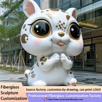 China Customized Park Decor Fiberglass Life Size Animal Sculpture Handmade Polished Finish for sale