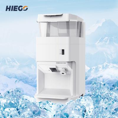 China 6l Countertop Electric Ice Crusher 400kgs/H , 320rpm Snow Cone Ice Crusher for sale
