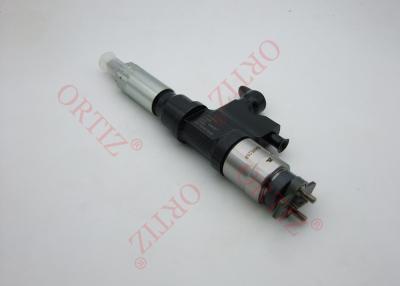 China Industrial DENSO Diesel Spray Nozzle Three Months Warranty 095000 - 1211 for sale