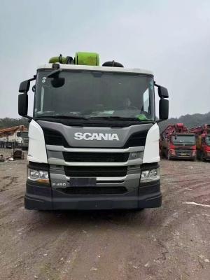 China Zoomlion concrete pump truck in excellent condition. for sale