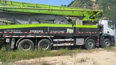 China Construction Site Second Hand Zoomlion Concrete Pump Truck Mounted 53m for sale