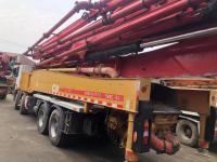 China 12Mpa Max Theoretical Pressure 360° Rotation Angle Concrete Pump Trucks for Large Scale Construction 44000kg Gross Mass for sale