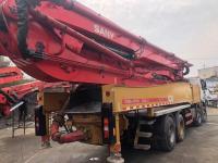 China 12Mpa Max Theoretical Pressure 360° Rotation Angle Concrete Pump Trucks for Large Scale Construction 44000kg Gross Mass for sale