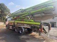 China Zoomlion Concrete Pump Trucks with Max Theoretical Pressure of 13Mpa and Max Horizontal Reach of 32m for sale