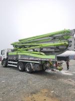China 360° Rotation Angle Concrete Pump Trucks with Max Horizontal Reach of 46m and Gross Mass of 35000kg for sale