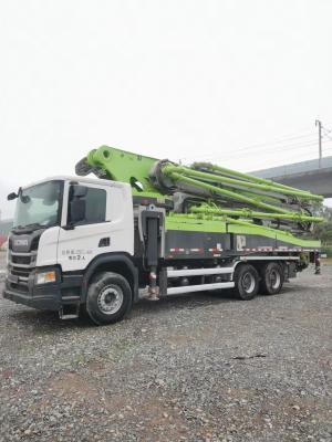 China 180m3/h Max Theoretical Output Concrete Pump Trucks with 46m Max Horizontal Reach and 52m Max Vertical Reach for sale