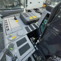 China Compact ZE135G Hydraulic Excavator for Tight Spaces and Narrow Areas for sale