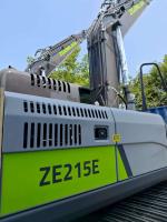China ZE215E Series Smooth Compound Movements Zoomlion Excavator Powerful Engine Fast Response for sale