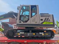 China Zoomlion ZE135G Hydraulic Excavator Agricultural Water Conservancy Balanced Power Output for sale