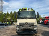 China Zoomlion 2021 59m Concrete Pump Truck (Mercedes-Benz Chassis) for sale