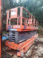 China Dingli 14m Self-Propelled Electric Scissor Aerial Work Platform for sale