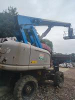 China Genie 24-meter Self-Propelled Diesel-Powered Telescopic Boom Aerial Work Platform for sale