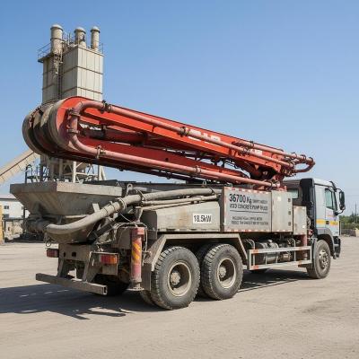 China 36700 Kg Empty Weight Used Concrete Pump Truck Including 18.5kw Lifting Motor Perfect for Concrete Delivery Solutions for sale