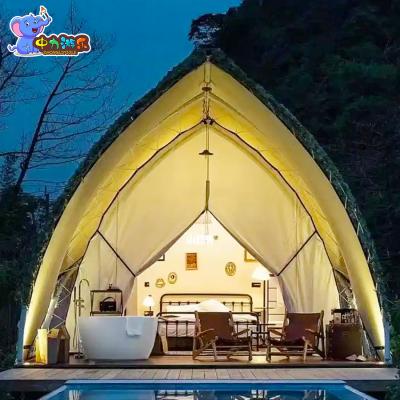 China Outdoor Panoramic Safari Glamping Hotel Tent Waterproof Canvas 4-Poster Bed for sale