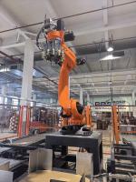 China 3200mm Automatic Palletizing System High Productivity LDPE Palletizing Robot Arm for sale