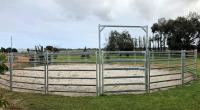 China 20Panel+1Gate Heavy Duty Galvanized Livestock Yard Fence Horse Round Yard panel for sale