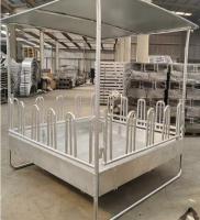China Heavy Duty Stainless Square Horse Bale Hay Feeder Rack with Roof for sale