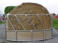 China 1.8m Diameter Cattle Hay Feeder , Loop Top Cattle Handling Systems for sale