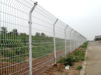 China Anti Climb 3mm Diameter Welded Wire Mesh Fencing With Powder Coated for sale