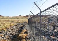 China Barbed Wire Mesh 6ft Height Steel Chain Link Fencing With Hot Dip Galvanized for sale