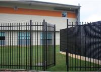 China Black Spear Top 7ftx8ft Steel Tubular Fencing For Villas for sale